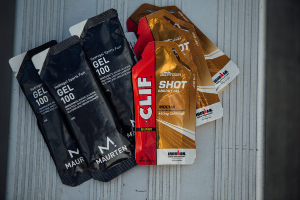 How to Carry Energy Gels During a Marathon - The Mother Runners