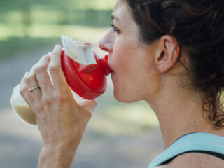 Marathon Fueling 101: What Should Runners Eat - The Mother Runners