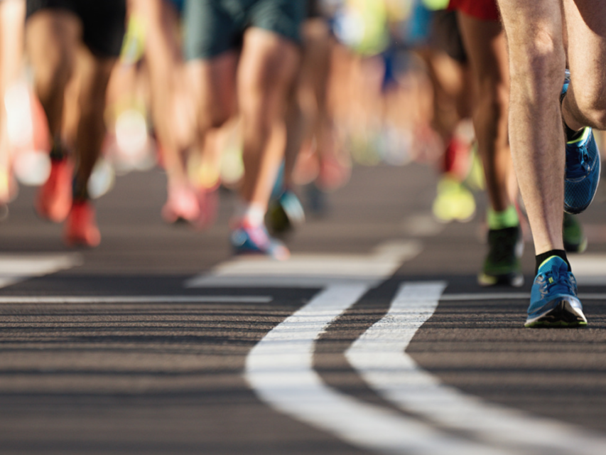 26 Pro Marathon Training Tips for Race Day Success - The Mother Runners