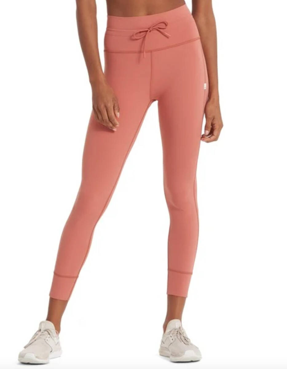 Best Winter Running Gear for Running in the Cold - The Mother Runners