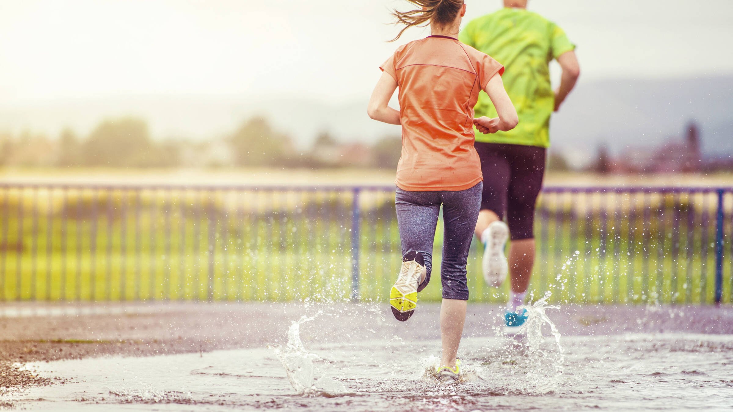 How to Adapt to Racing in Bad Weather - The Mother Runners