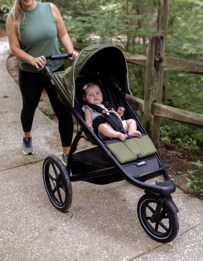 8 Best Running Strollers of 2023 - The Mother Runners