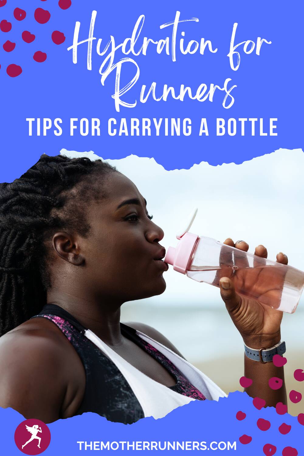 Run With a Water Bottle: How to Carry Water While Running - The Mother ...